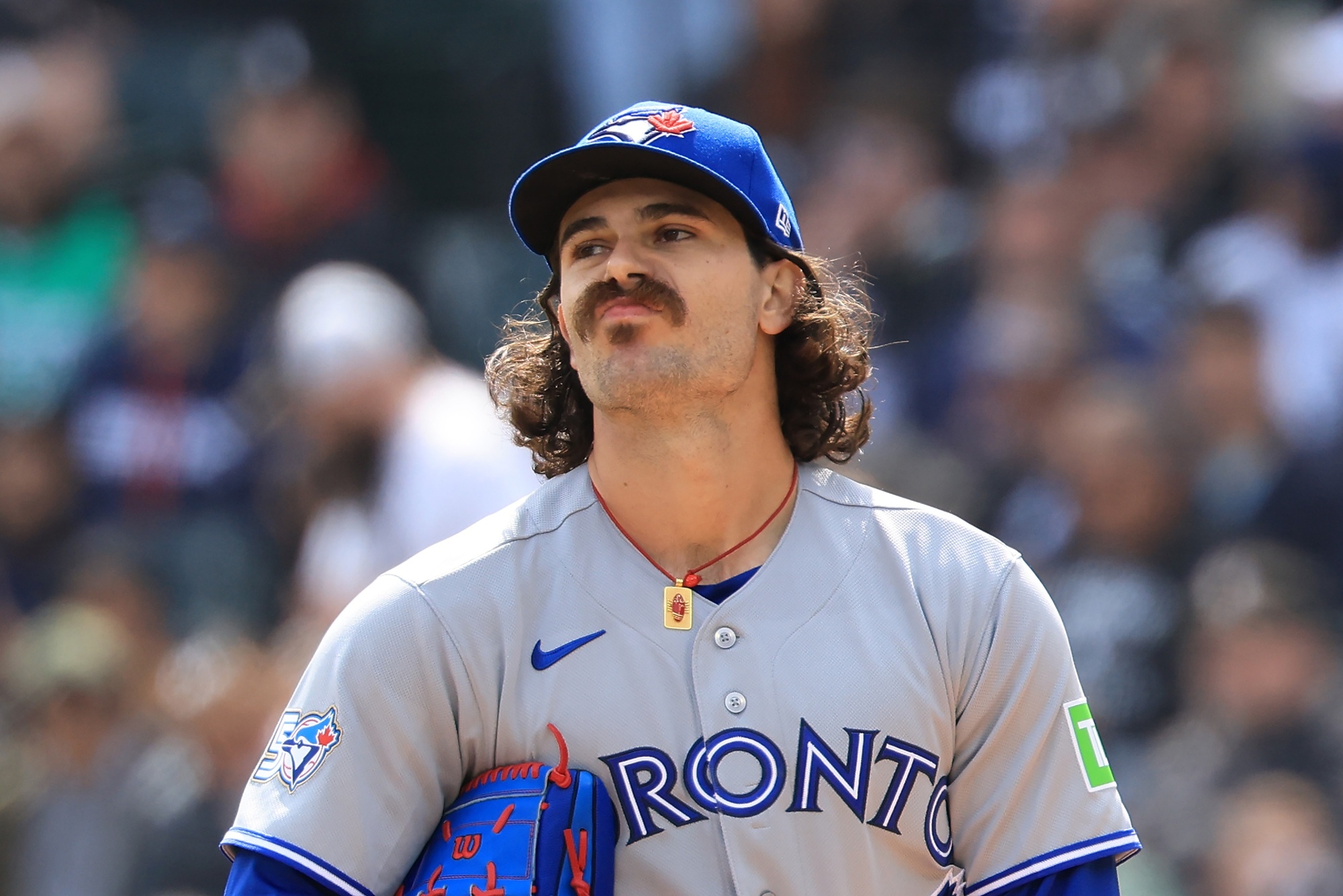 Clean-shaven Dylan Cease surprises Blue Jays fans with new look during ...