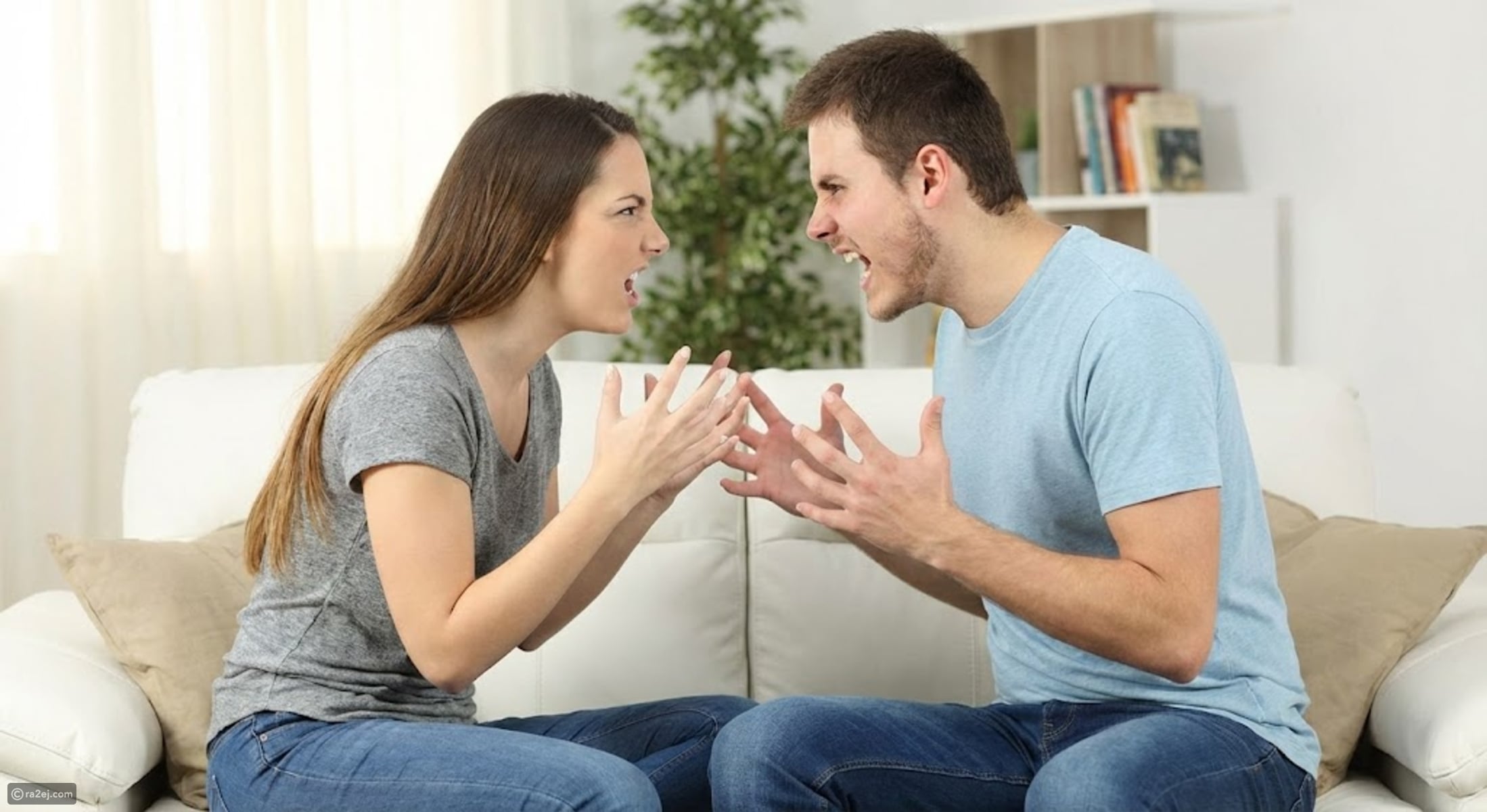 Engagement behaviors that indicate an incompatible relationship