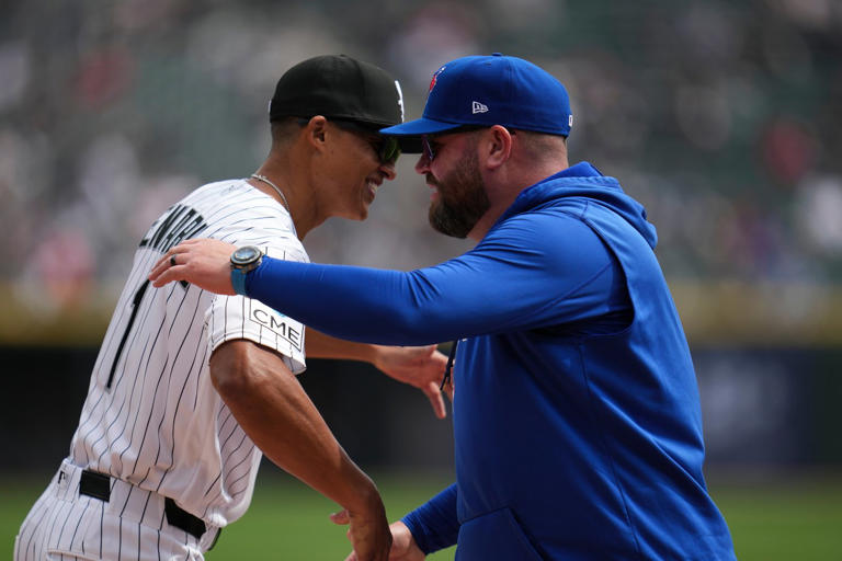 Peters' single caps 2-run 10th as White Sox beat Blue Jays 5-4 in home ...