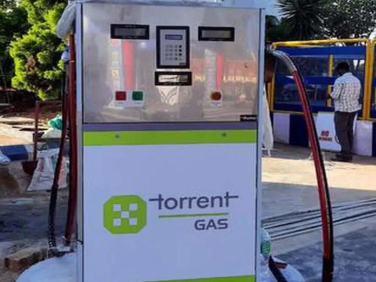 Israel, Iran war: Torrent Gas raises CNG price by Rs 2.50/kg; locals ...
