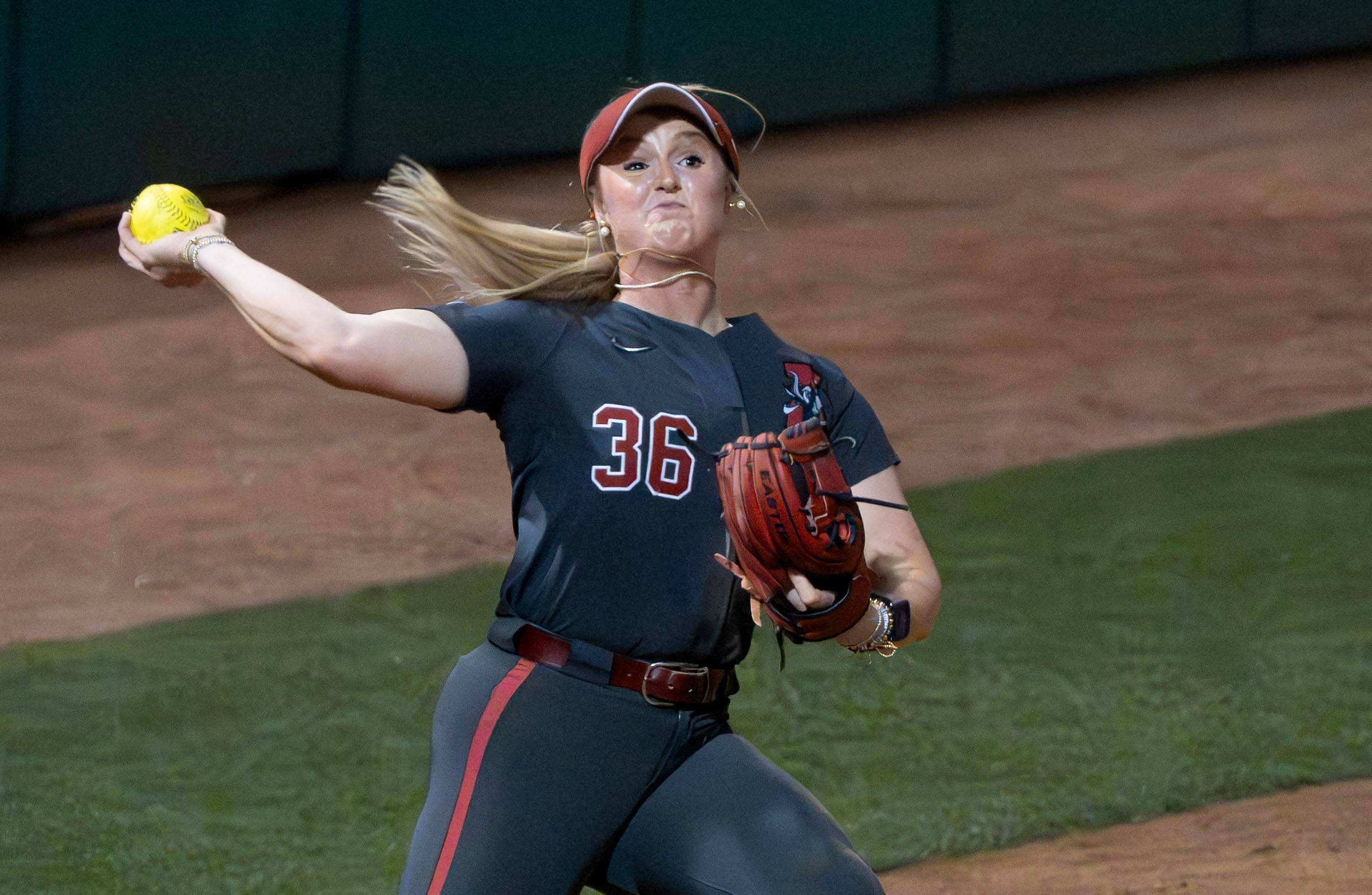 Star Alabama infielder named SEC freshman of the week