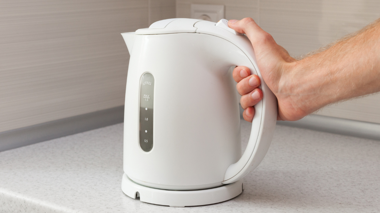 7 easy foods you can cook using only an electric kettle in hostels or ...