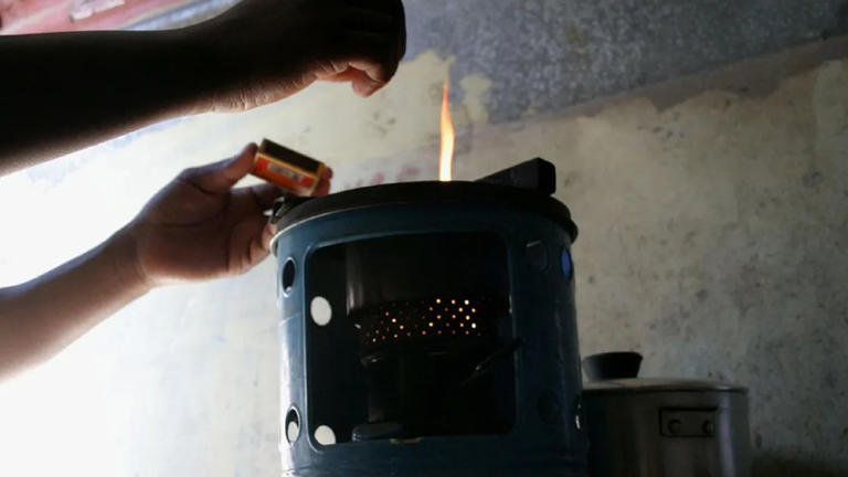 How rising paraffin prices are pushing South Africa's poor households ...