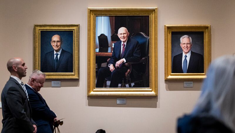 Latter-day Saints will sustain new church president Saturday in solemn ...