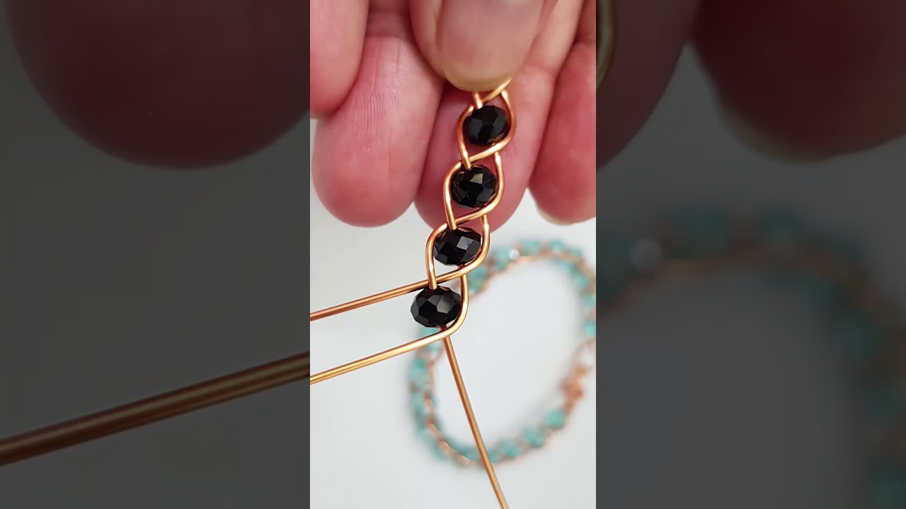 3-strand braid bracelet - Free tutorial video link above the title