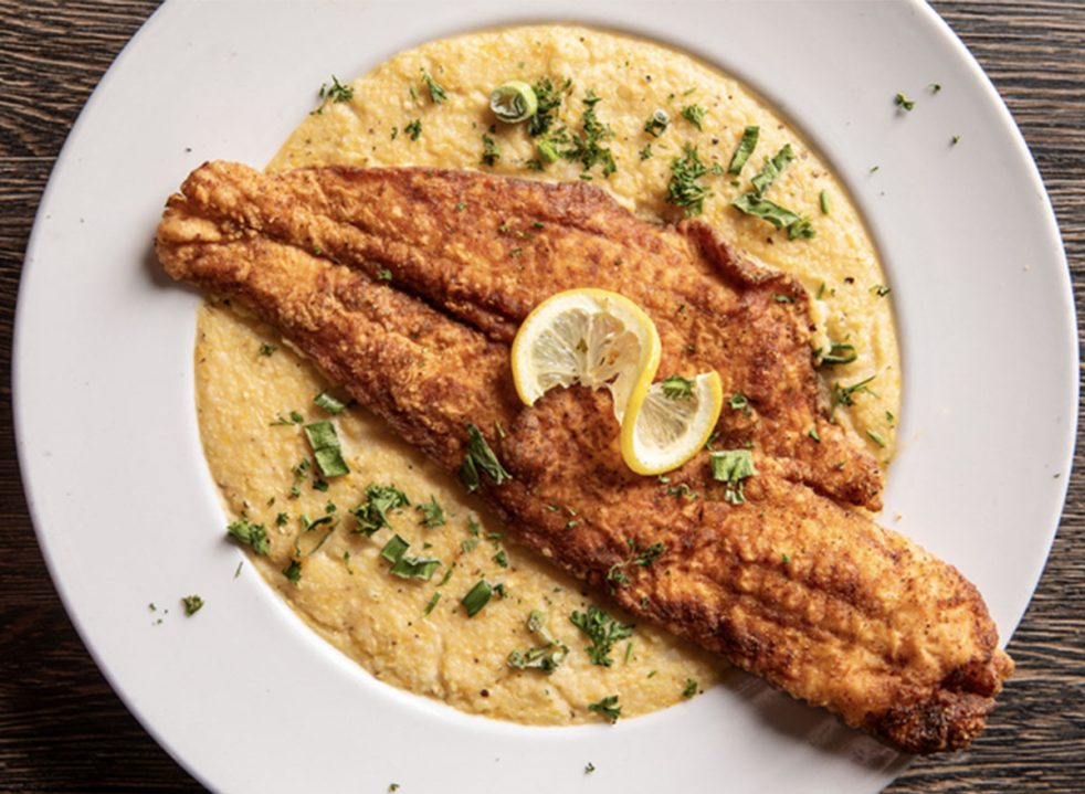 3 chain restaurants serving the best fried whiting and creamy grits