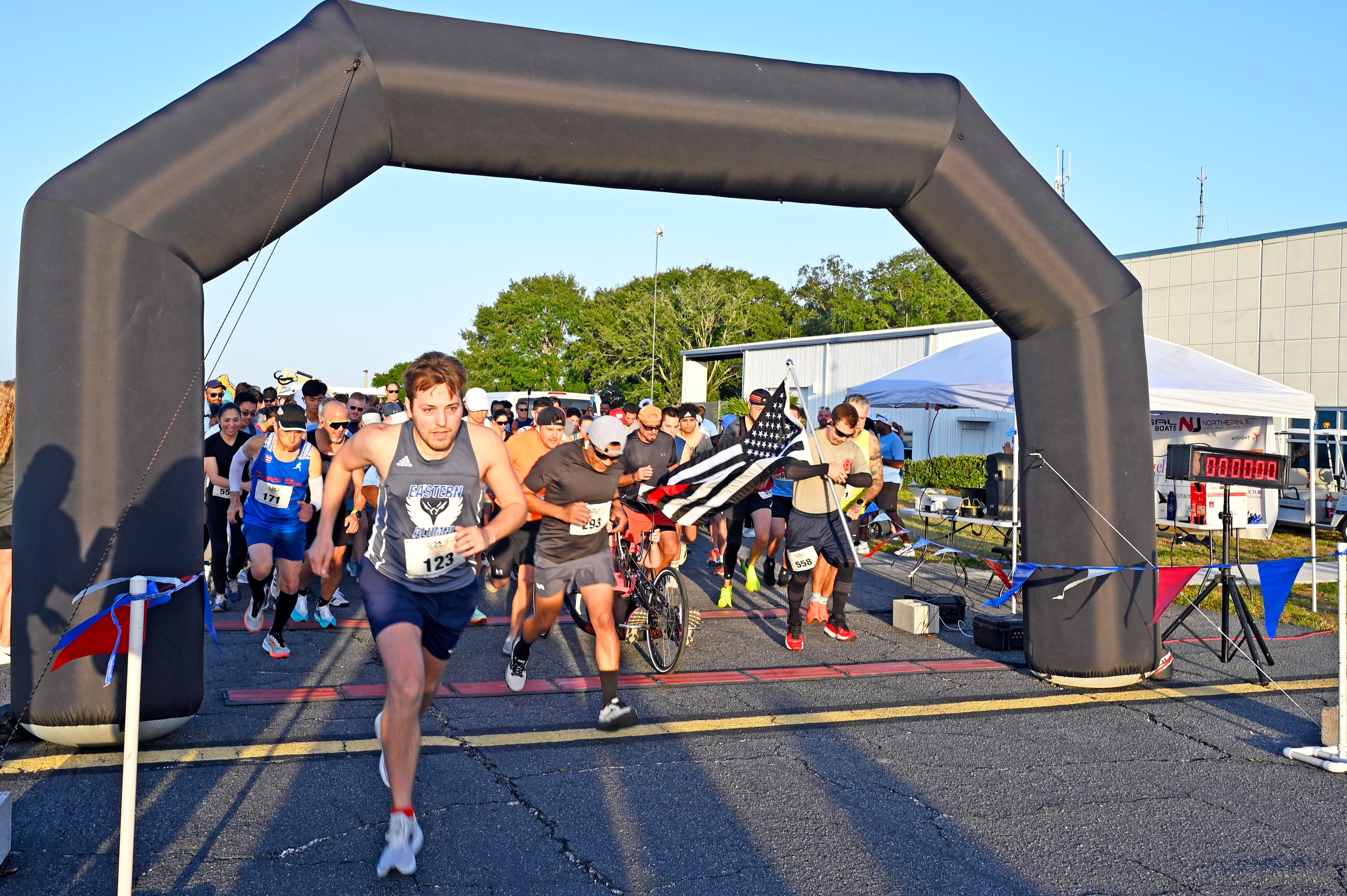 Run on a real airport runway: ORL 5K on the runway returns to Orlando ...