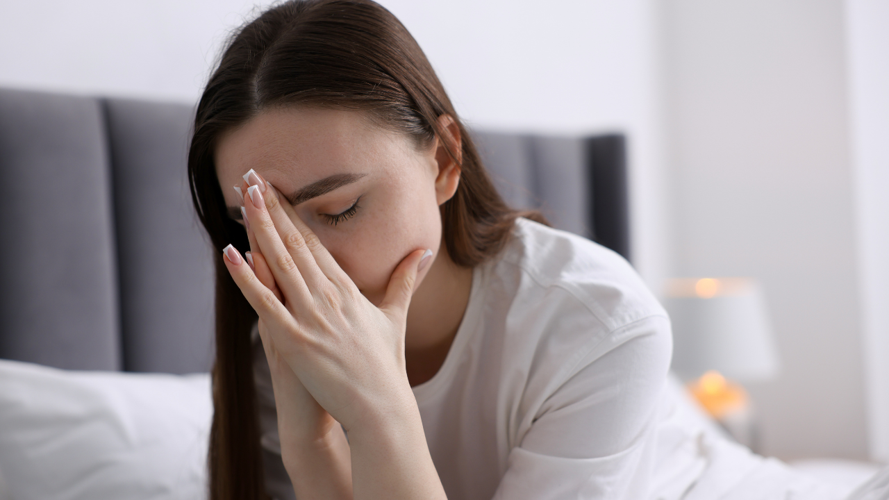 Early cancer symptoms that often feel harmless: Warning signs people ...