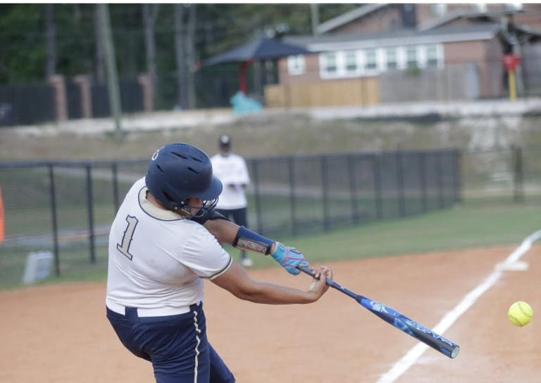 Harvard-bound softball star Amanda Thompson dreams of becoming president