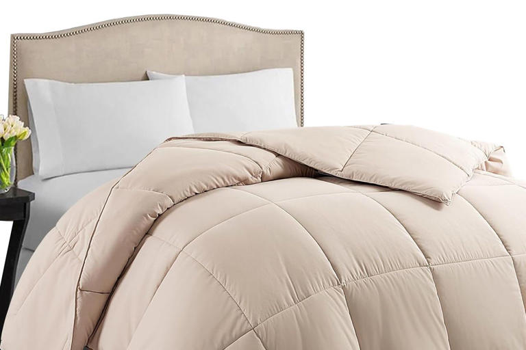 We found a game-changing lightweight comforter that’s made for hot ...