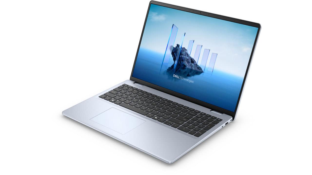 Dell 16 laptop drops to just $700 with Core 7 and 16GB RAM