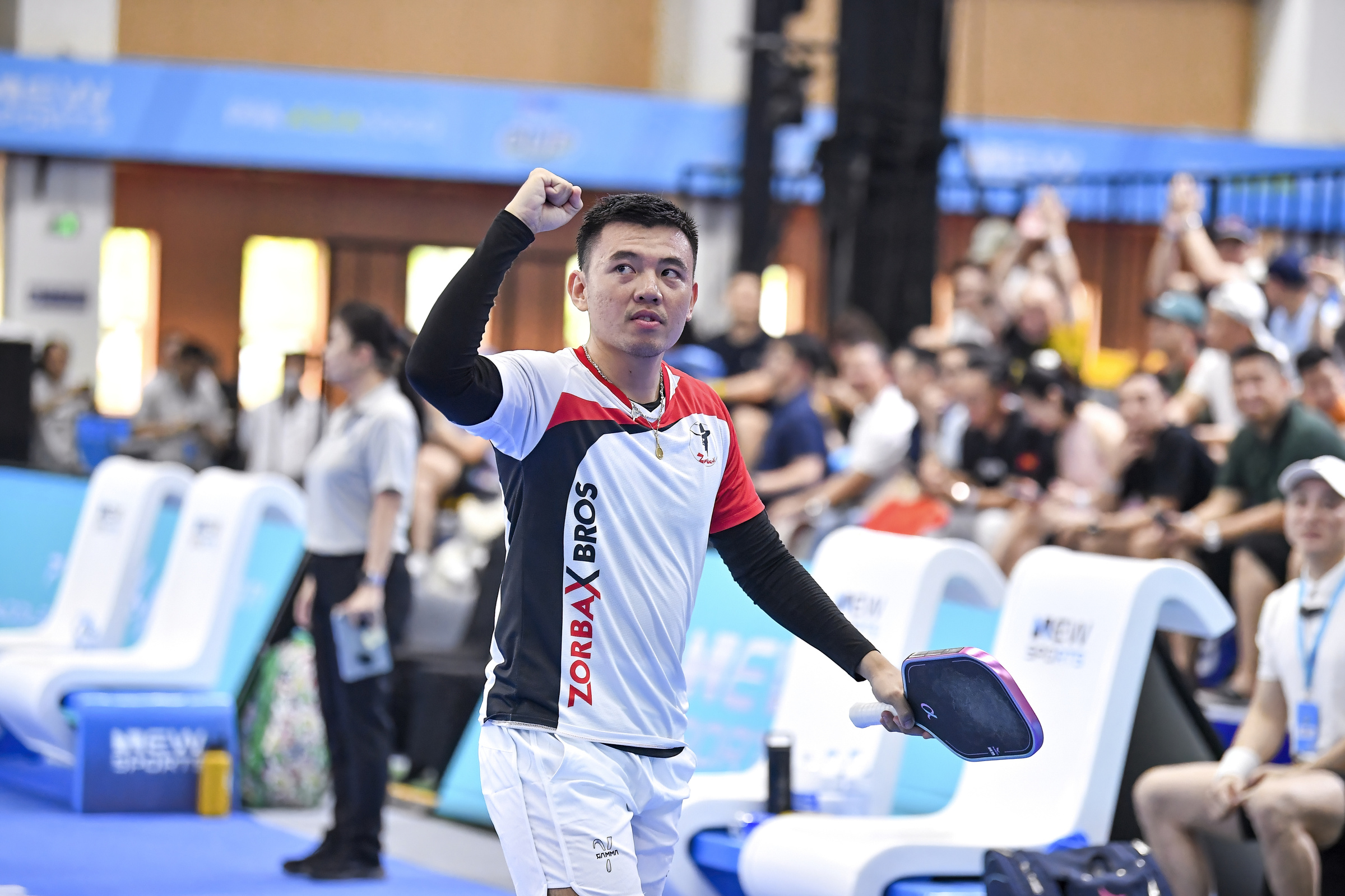 Lý Hoàng Nam bị cảnh báo kỹ thuật ở PPA Tour Hà Nội