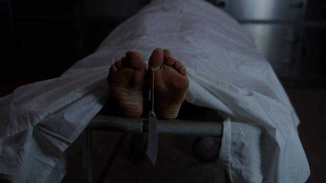 Three dead after drinking country liquor in Meerut, police initiate probe