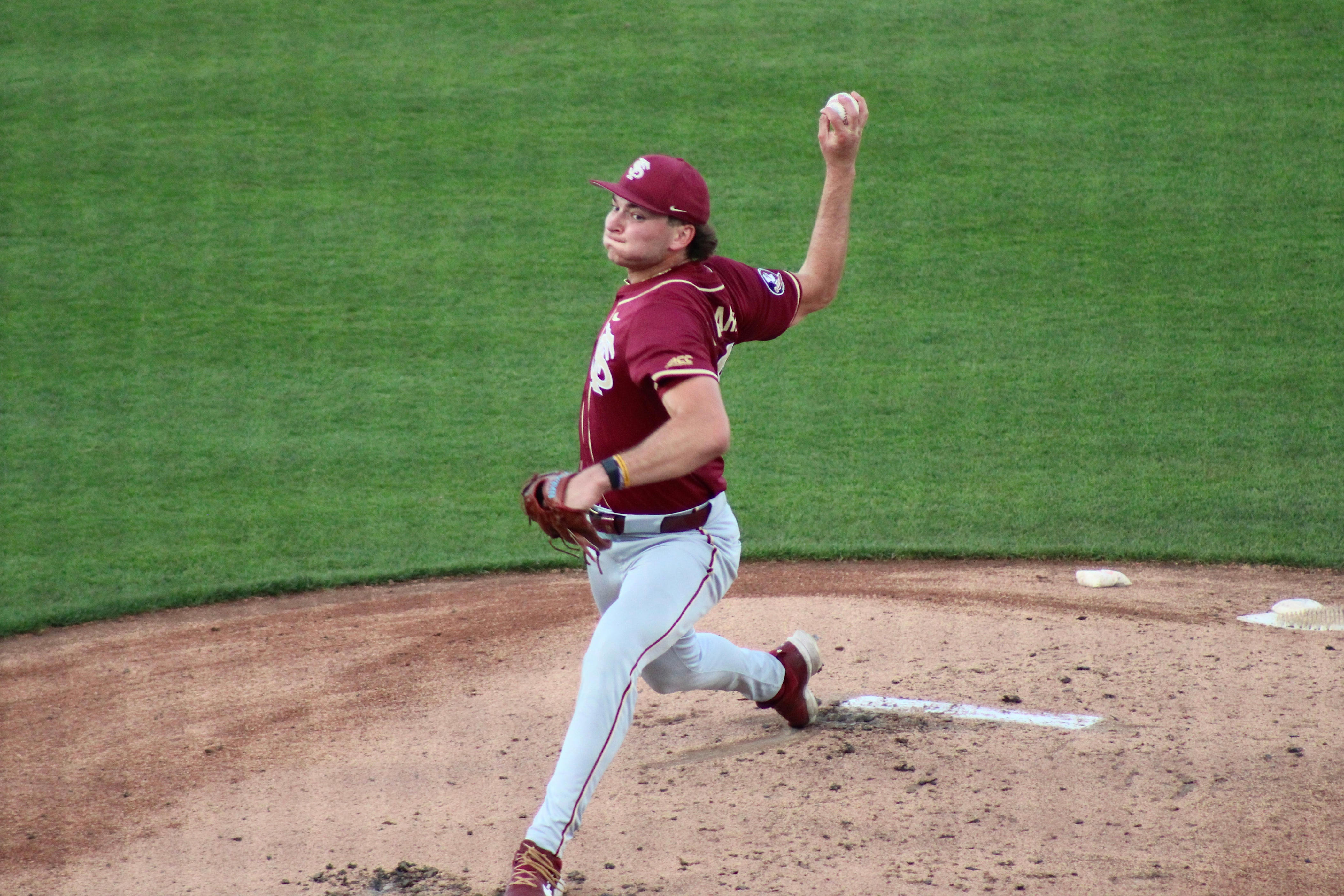 Florida State defeats Virginia in series finale, 9-3