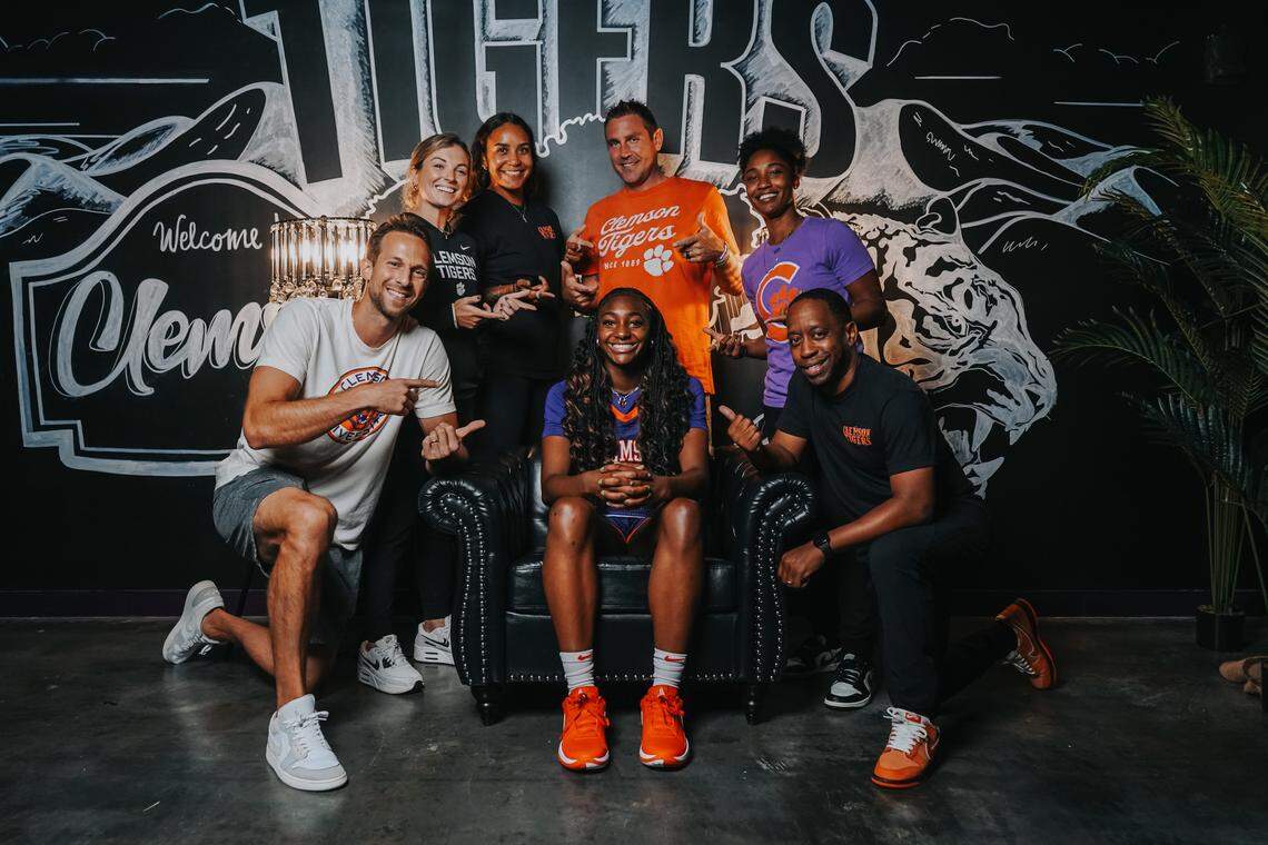 Why did 5-star recruit Trinity Jones decommit from Clemson WBB? Coach ...