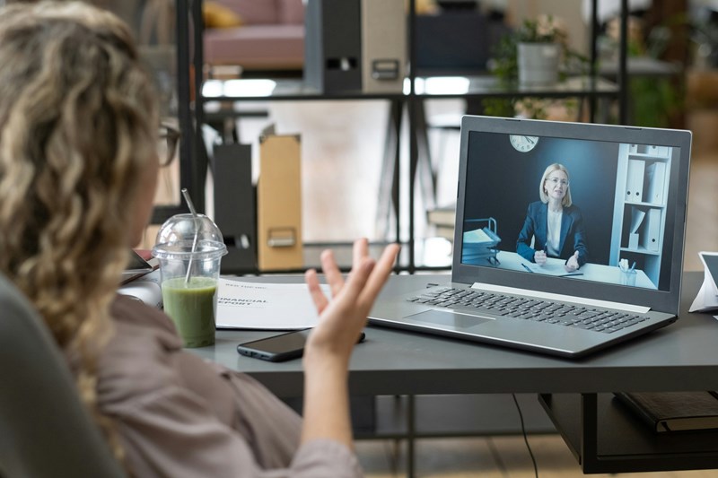 Boss insists employees work from the office all the time without ...