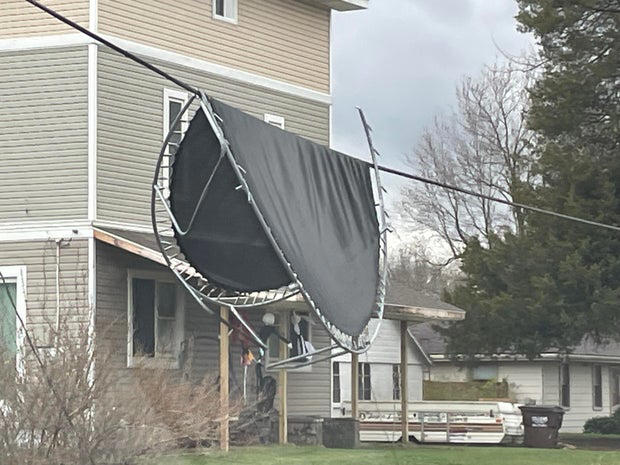 Severe storms sweep through southeast Michigan; homes damaged, trees down
