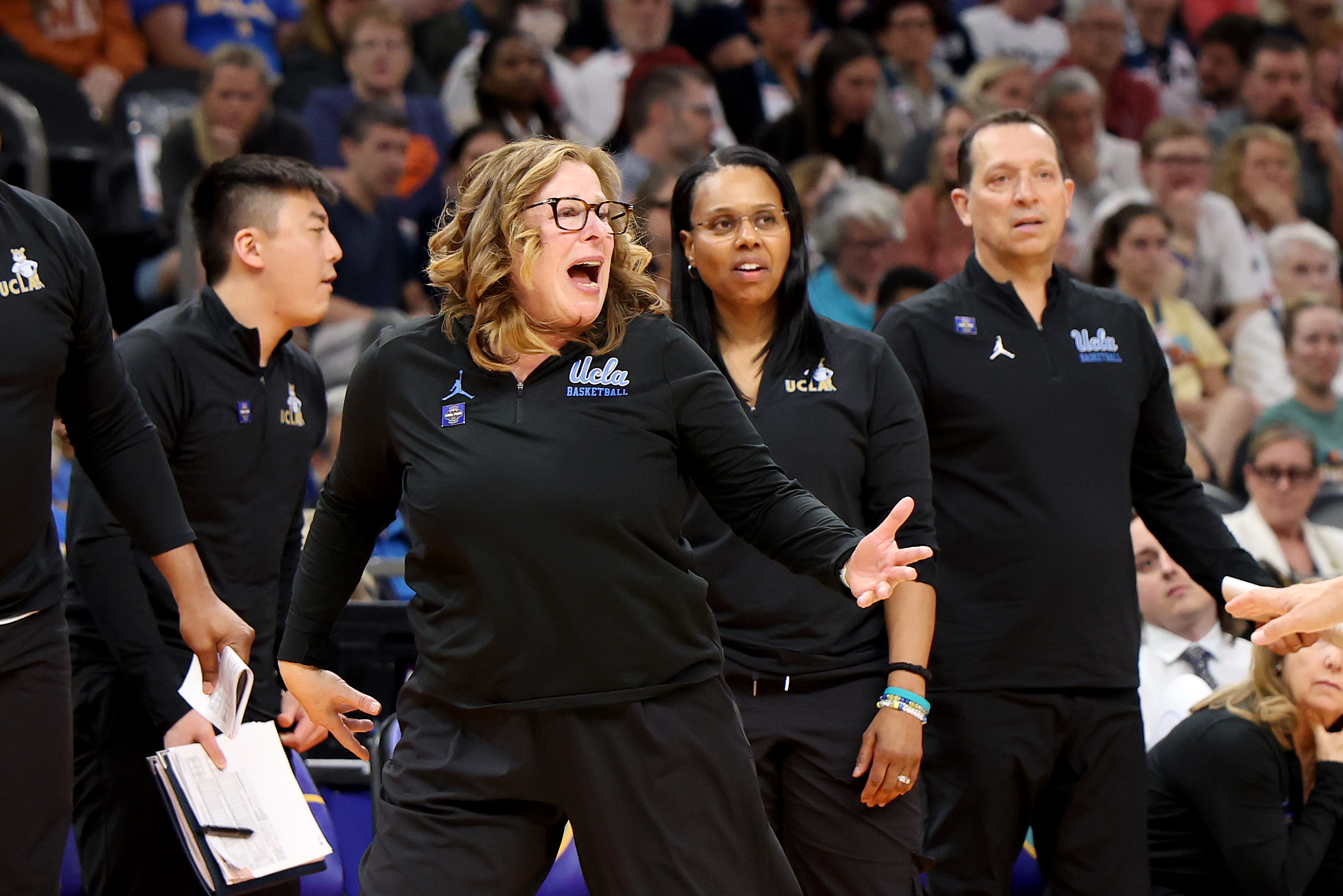 UCLA coach issues apology amid Final Four win