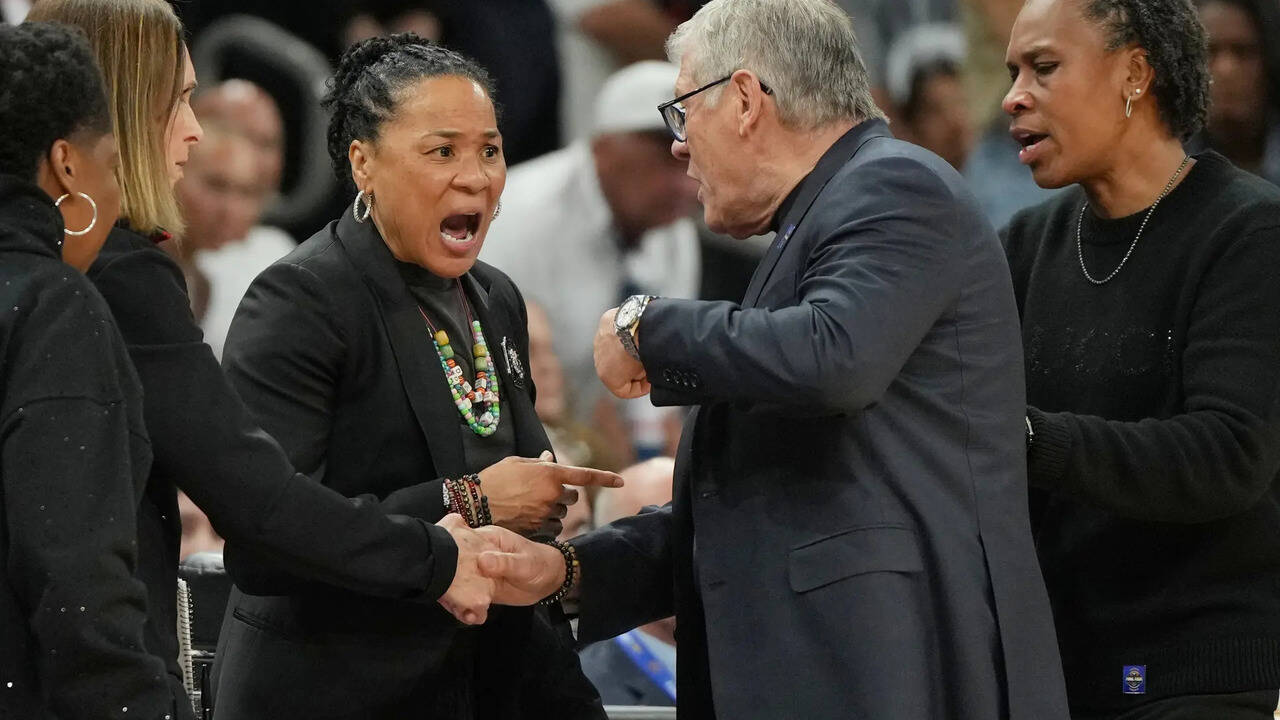 Dawn Staley and Geno Auriemma engage in tense exchange following Final ...
