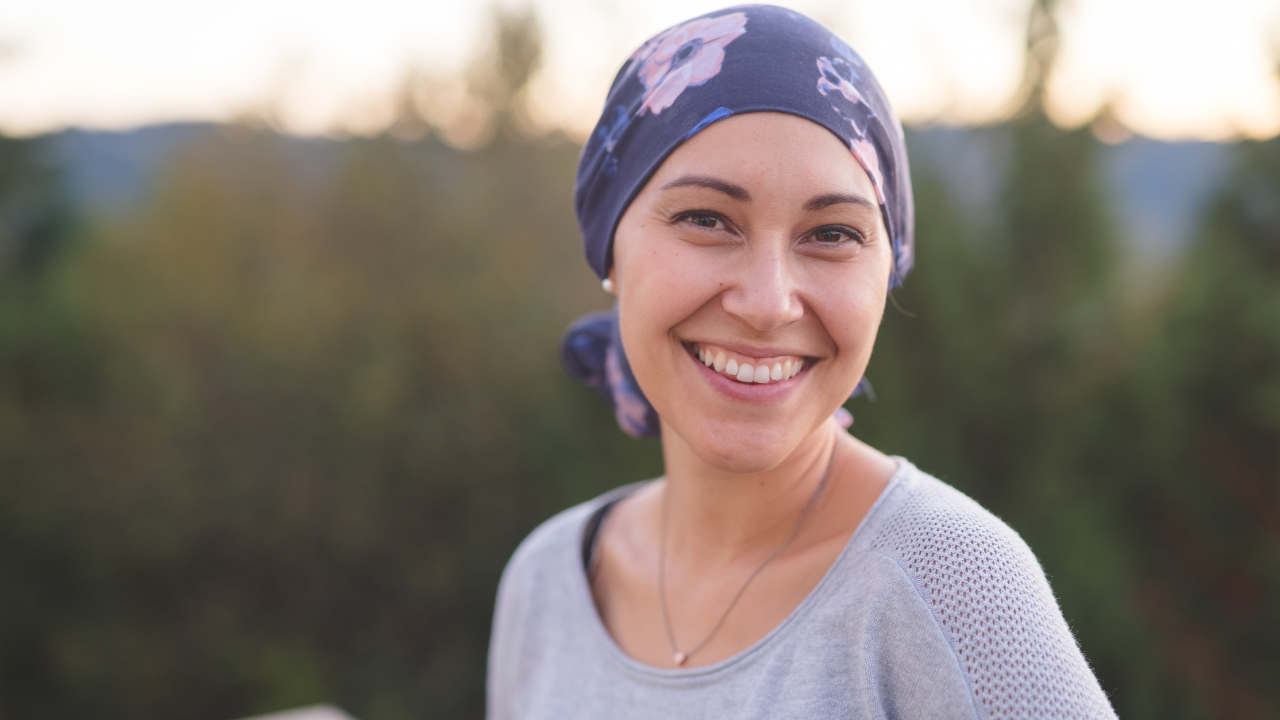 Early cancer symptoms that often feel harmless: Warning signs people ...