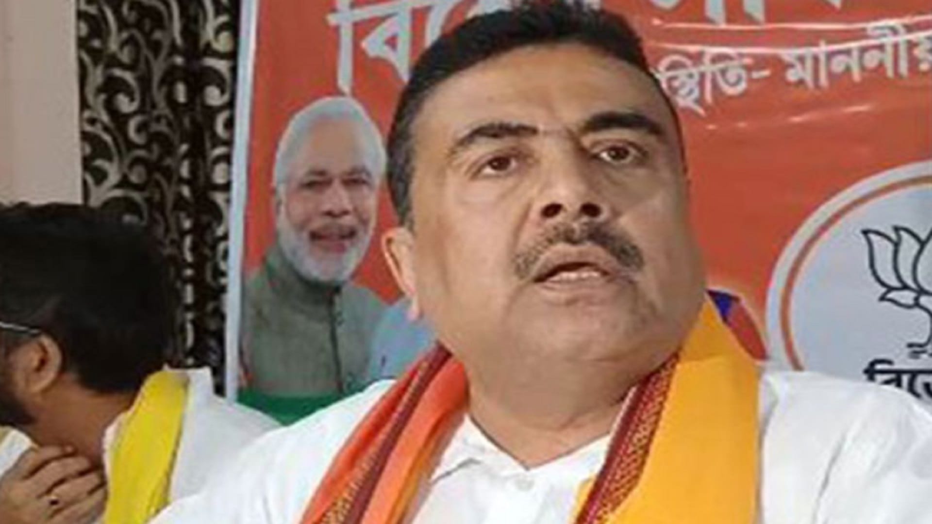 EC suspends 4 cops for 'failing' to maintain order during Suvendu ...