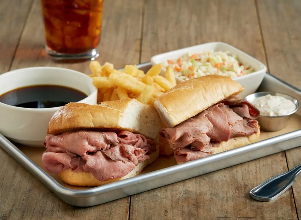 4 chain restaurants serving the best prime rib French dip, according to ...