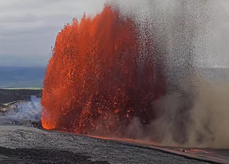 Indonesia's Mount Dukono volcano kills 3 hikers during eruption as 17 ...