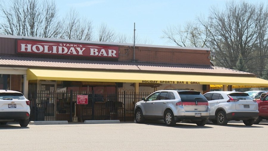 Gambling machines, money seized from northeast Ohio bar