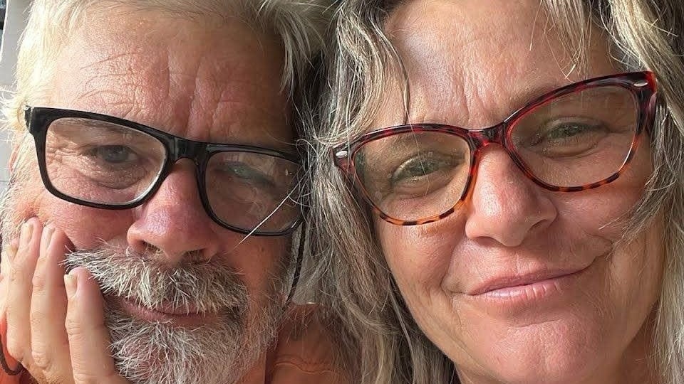 Husband of woman who disappeared from Bahamas boat goes overboard ...