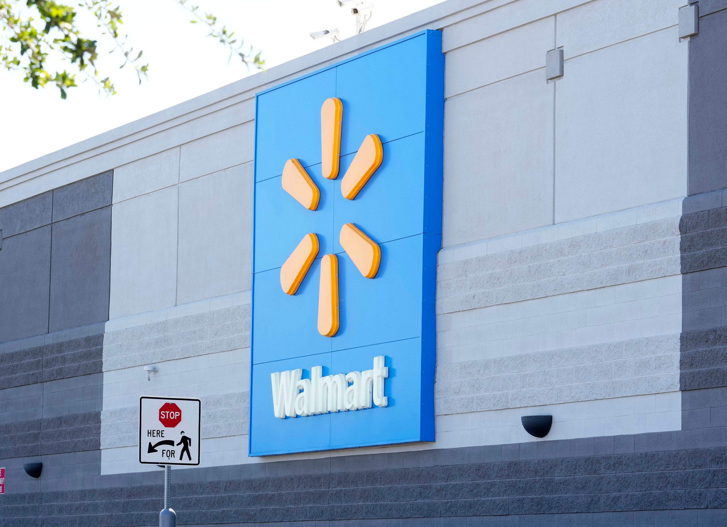 Walmart will remodel 18 Arizona stores in 2026. Here's the full list
