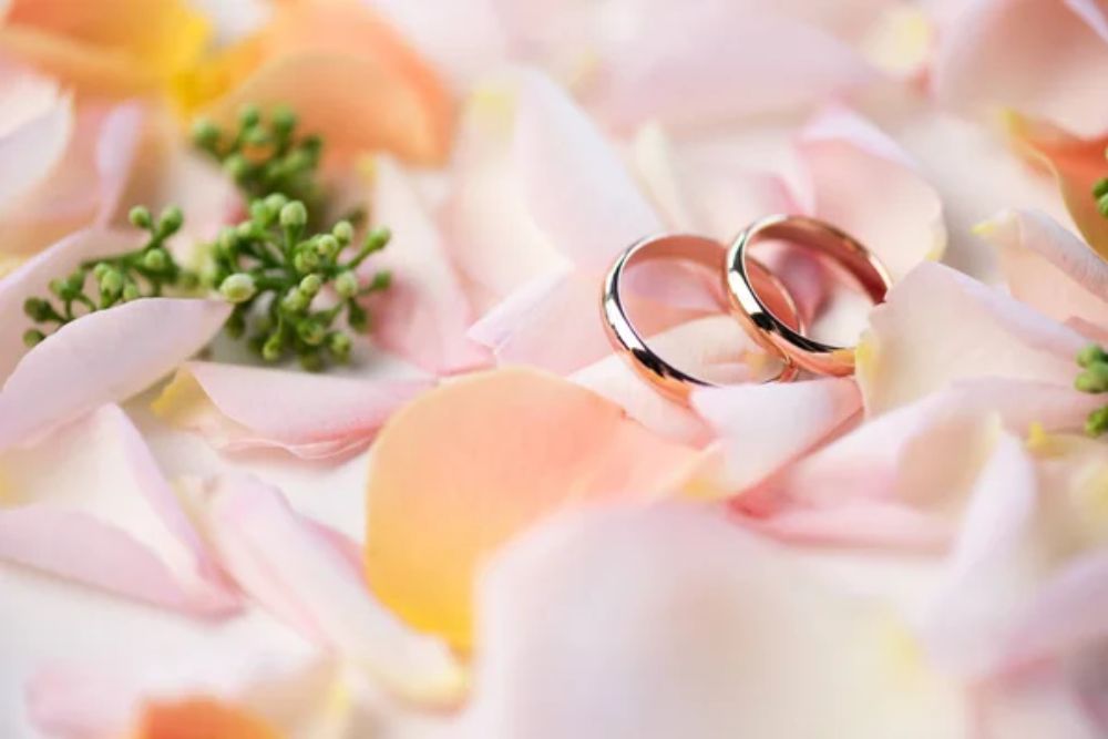 15 everyday things that are actually based on ancient traditions