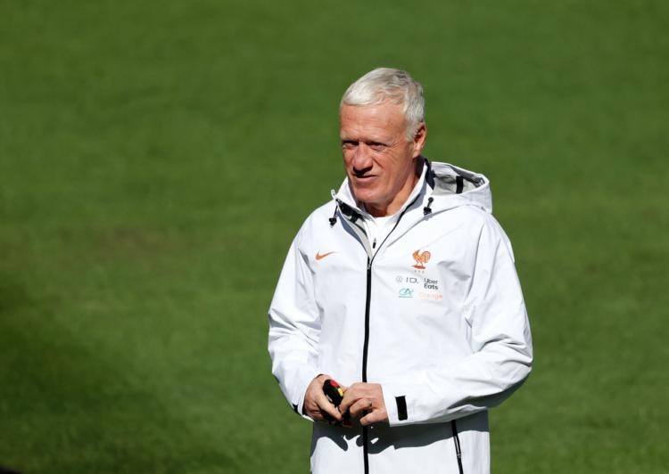 Le Real Madrid fait de Didier Deschamps un potentiel candidat au poste ...