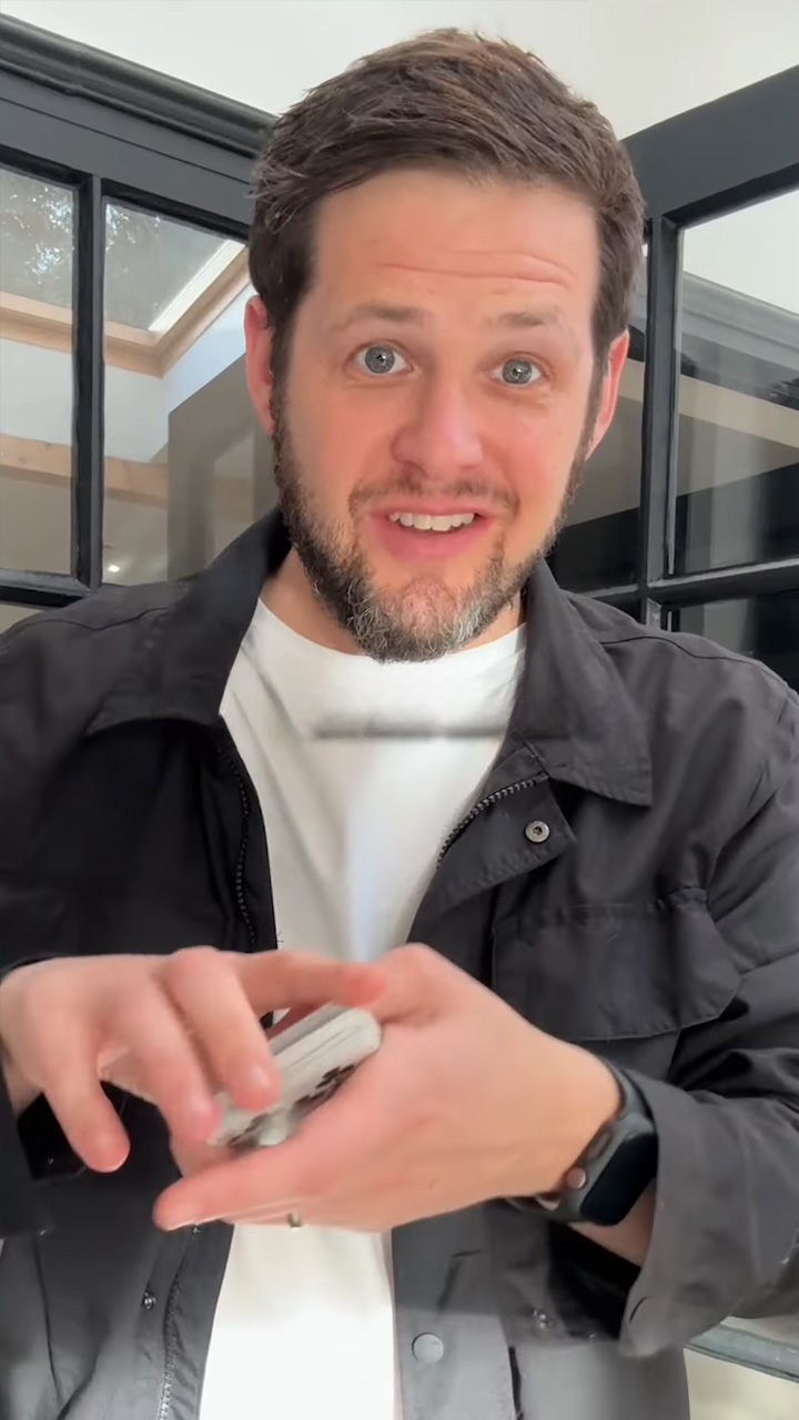 Beginner cool trick that'll fool everyone