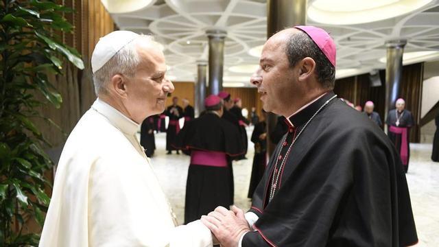 El obispo de Tenerife a Leon XIV: “El Papa es uno de los nuestros, un ...