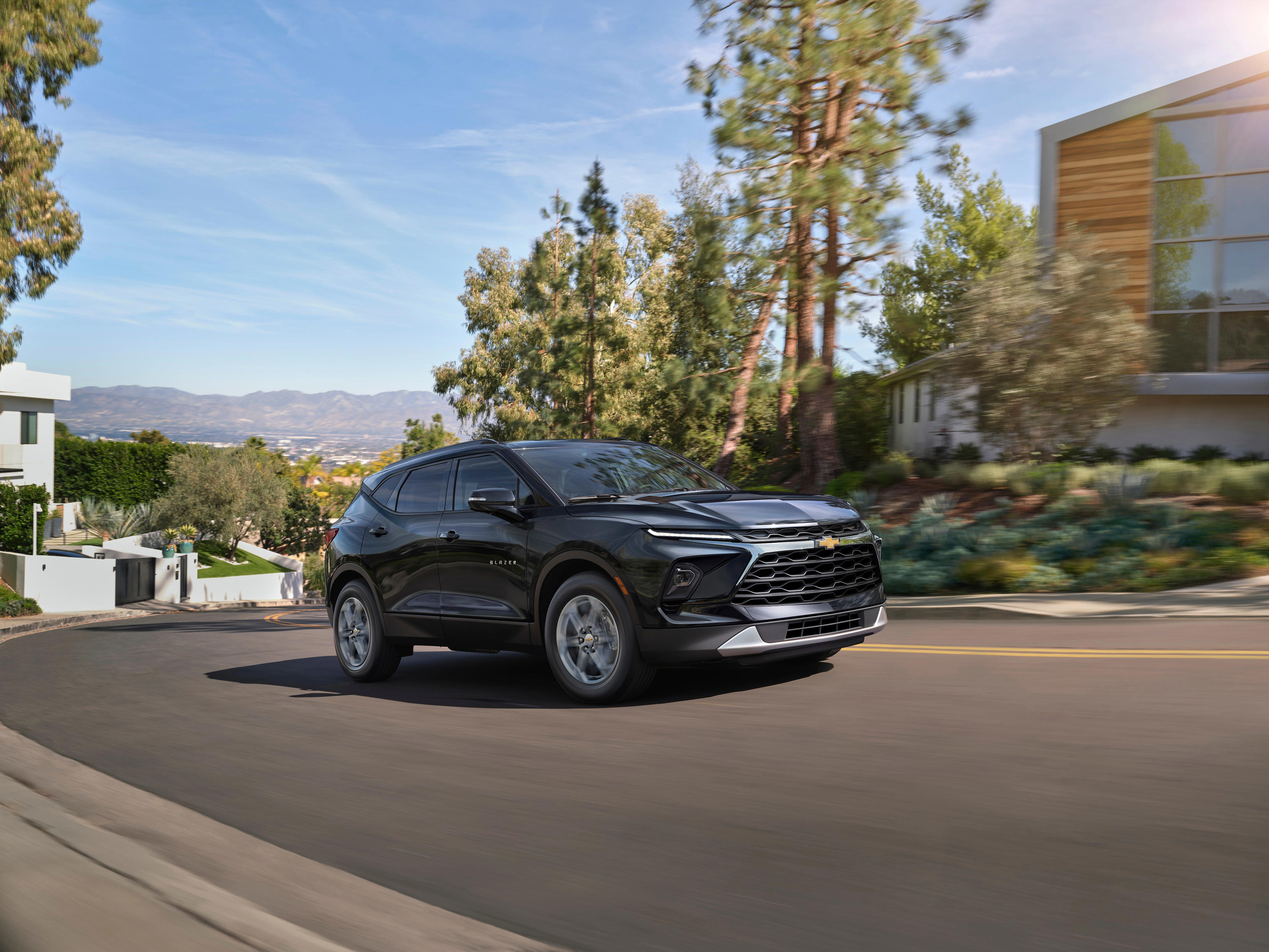 GM confirms 2027 US production start for gas-powered Chevy Blazer