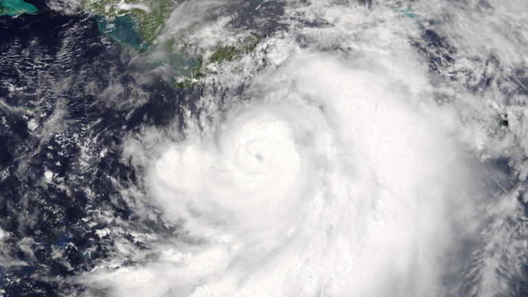 The University of Arizona hurricane team forecasts a much more active ...