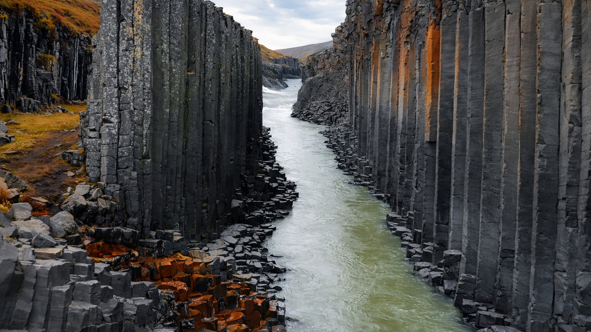 A natureza construiu estas paredes sem humanos