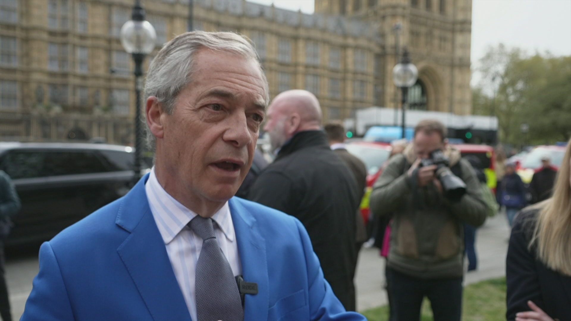 Farage: Putin, Trump & Israel are affecting bills in the UK
