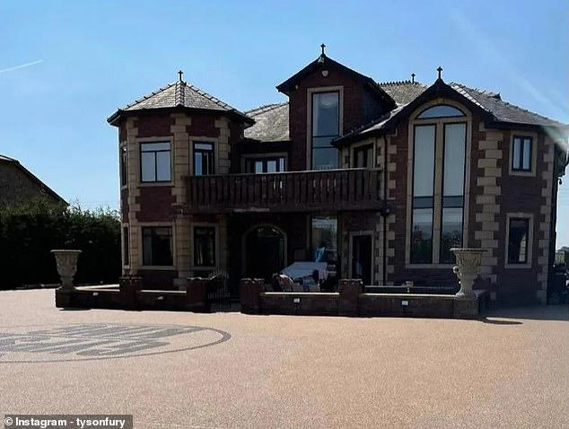 Tyson Fury reveals he left £1.7m mansion after intruder scaled fence ...