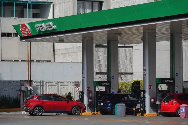 ¿Gasolina premium mejora rendimiento si tu auto usa magna? Profeco ...