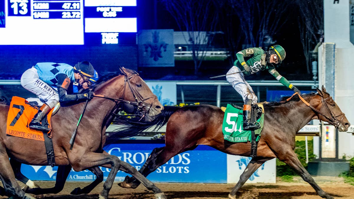 'Nice and relaxed': Kentucky Derby hopeful Golden Tempo works at Keeneland