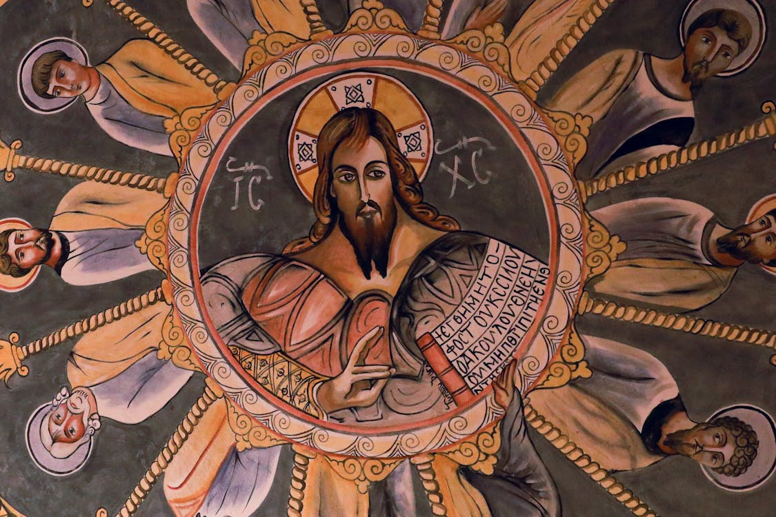 Historians point to these 13 compelling reasons that suggest Jesus was ...