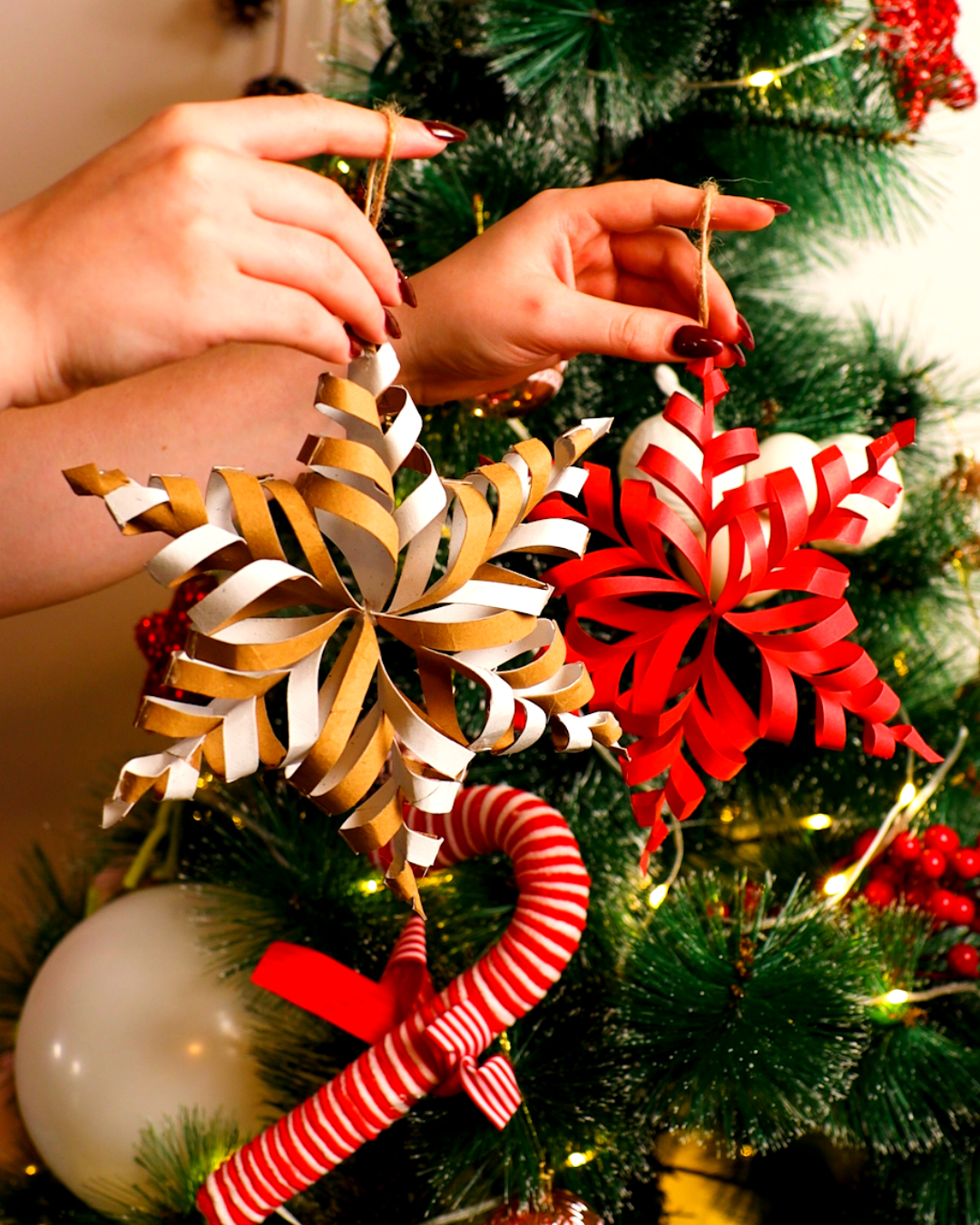 DIY stunning paper star for the holidays 🌟🎄