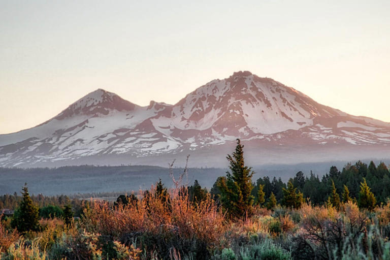 5 small towns in the PNW that are way cooler than you’d expect