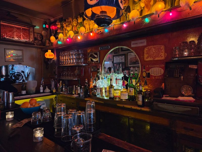 17 New York City dive bars with the kind of charm you can’t fake