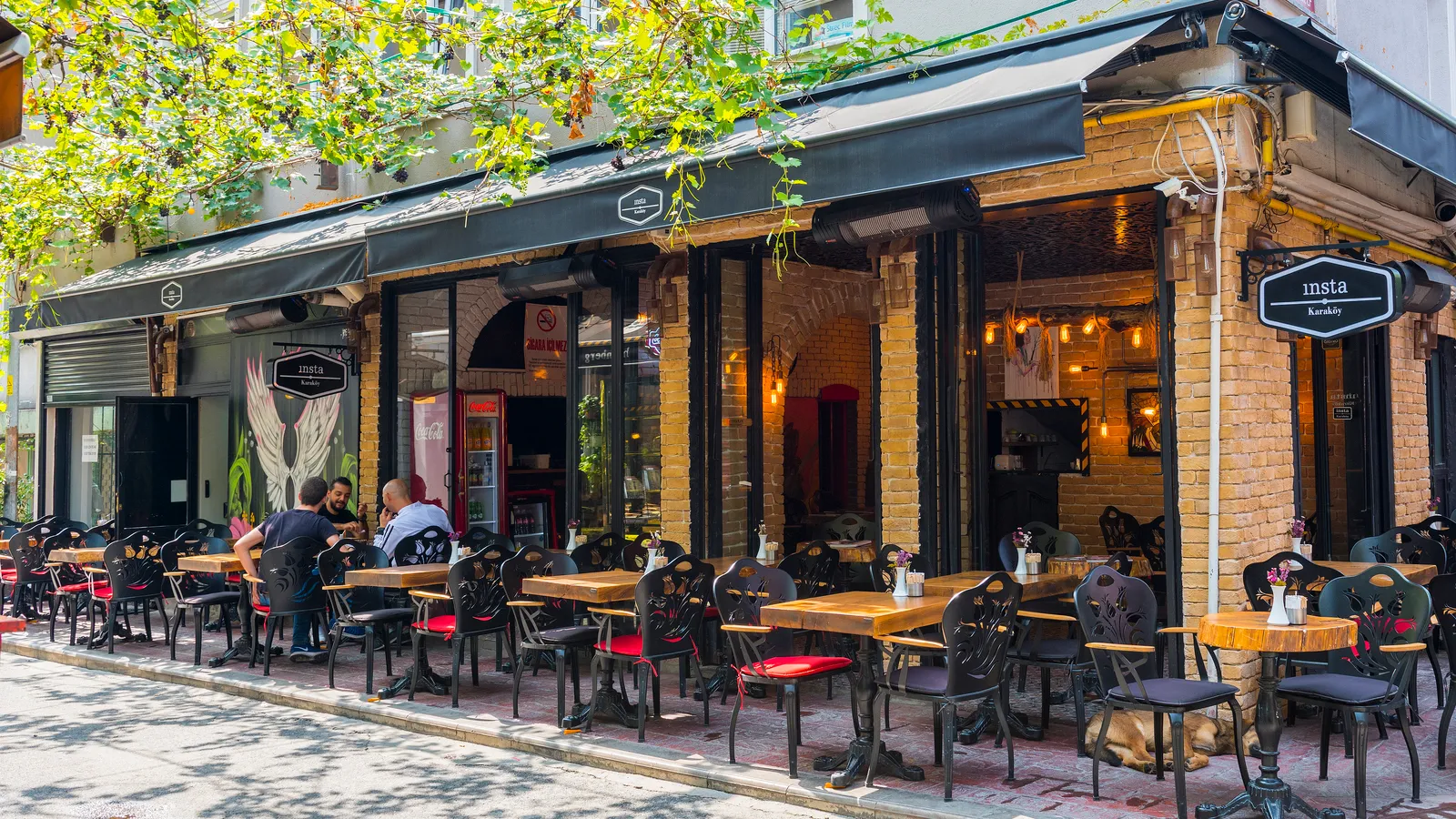 These walkable cities make vacations feel simpler