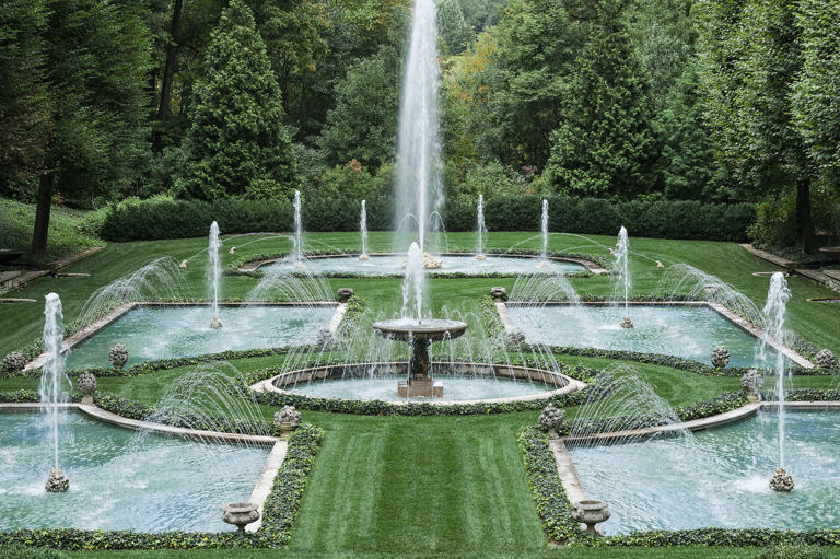 8 of the most beautiful public gardens in the world