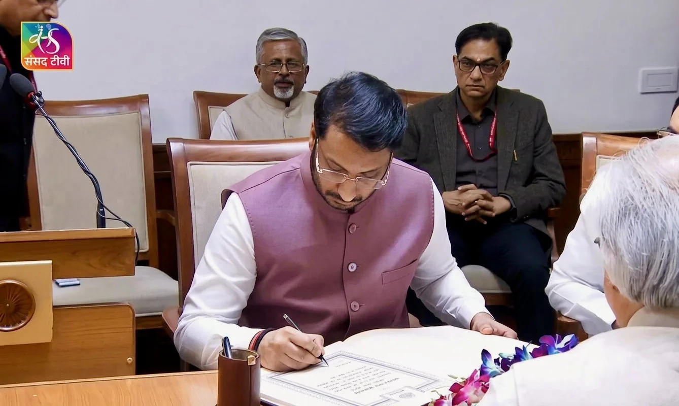 Parth Pawar vows to uphold father Ajit Pawar's legacy as he enters ...