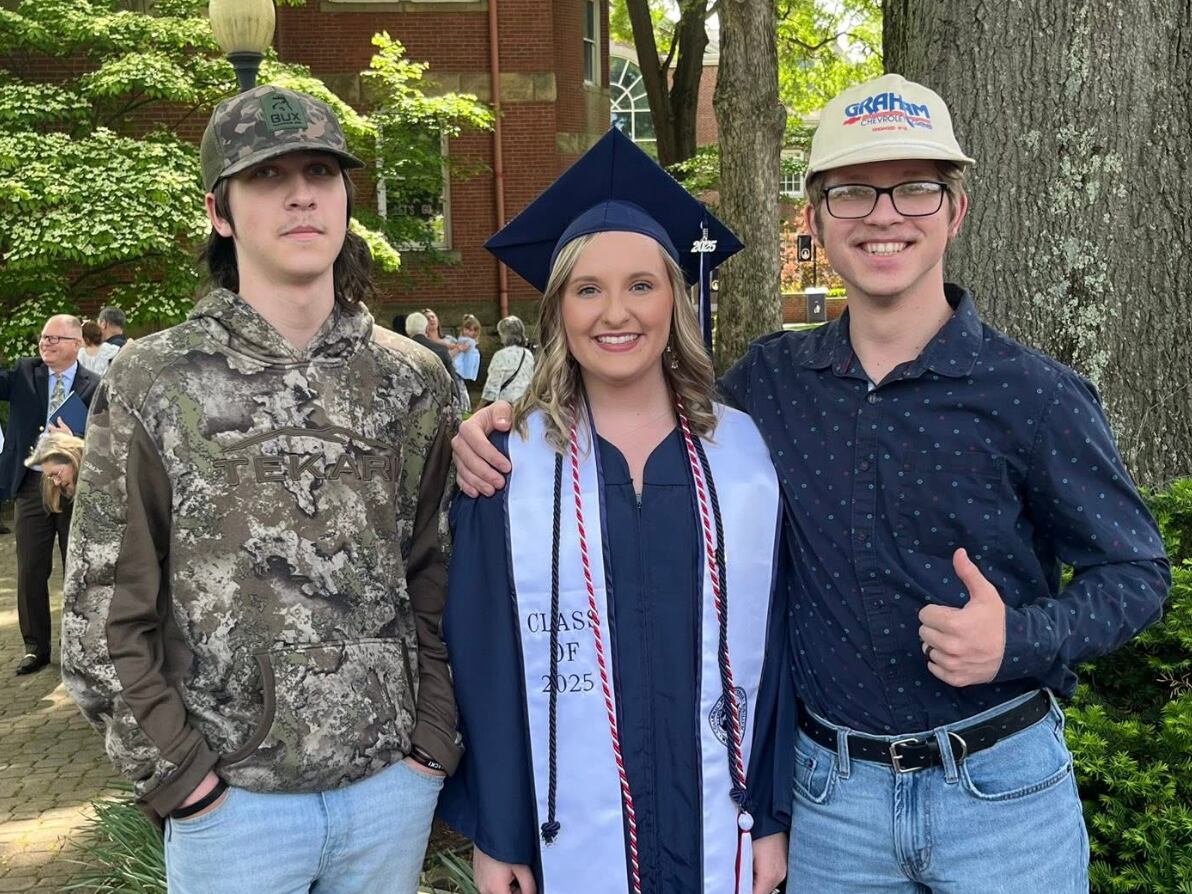 Take a look: WDAM 7 celebrates National Siblings Day