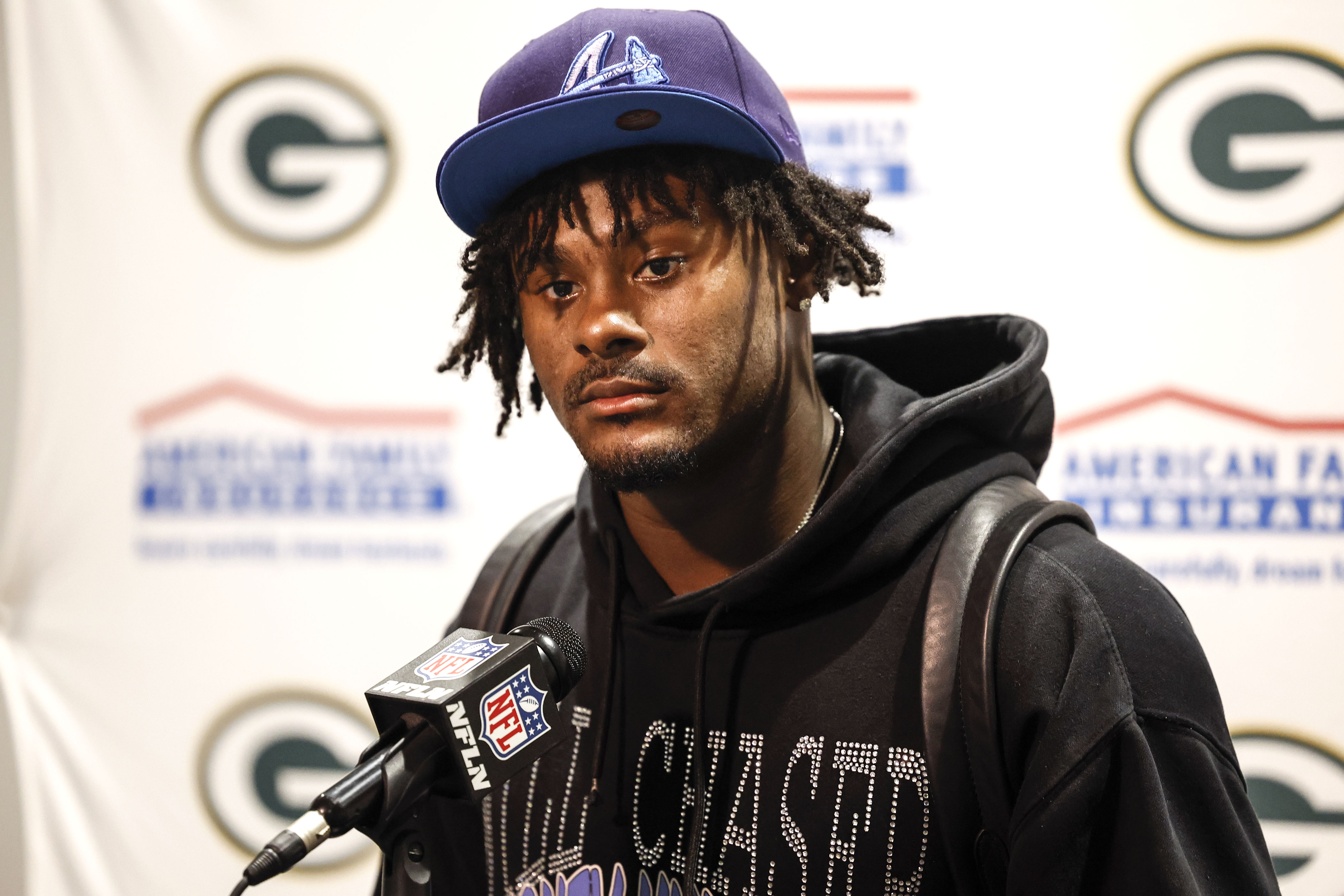 Dolphins projected to draft 'dominant pocket passer' as Malik Willis ...